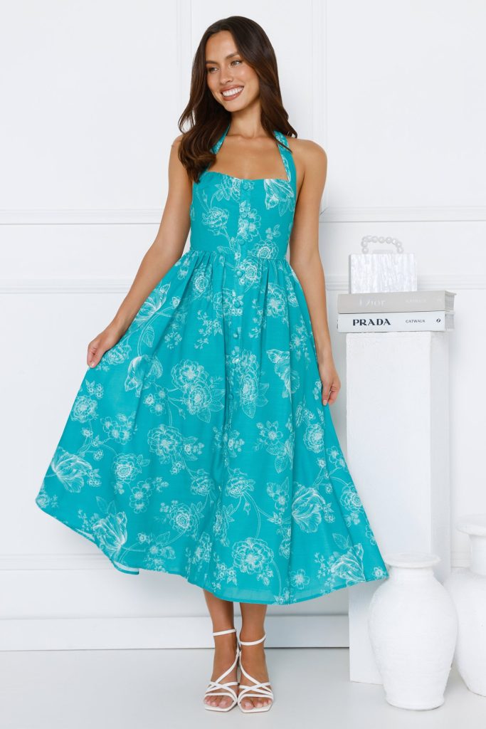 How to Pick the Perfect Midi Dress for Any Body Type - HopTraveler.com
